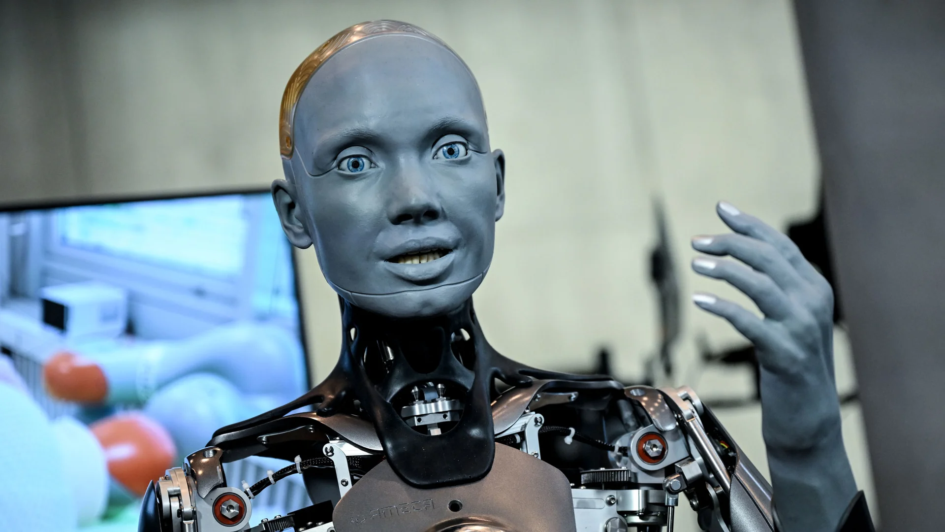 This San Diego charter school bought $500,000 worth of humanoid robots ...