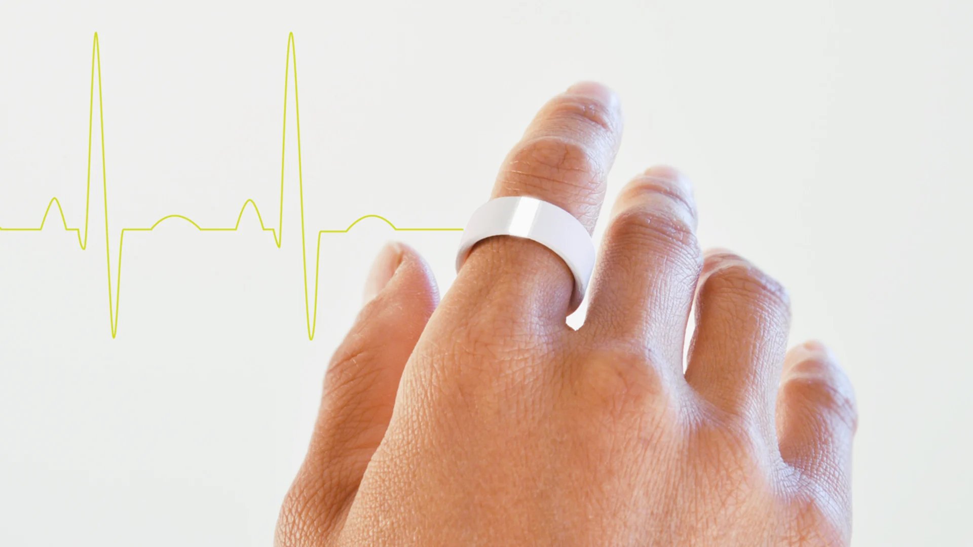 Pulse: A Ring And iPhone App To Keep Track Of Your Heart - Fast Company