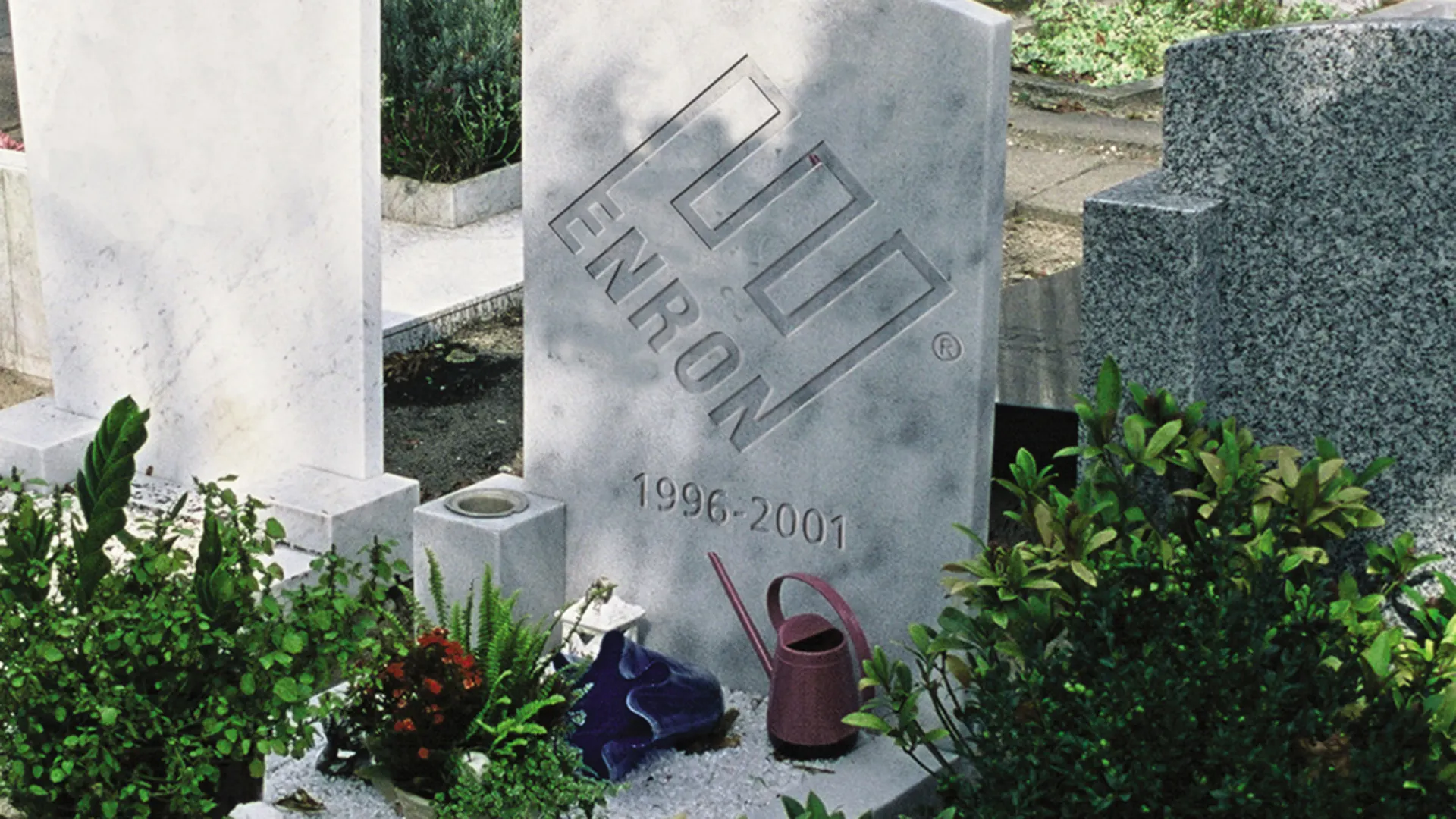 A Tribute To Dead Logos From The Past - Fast Company