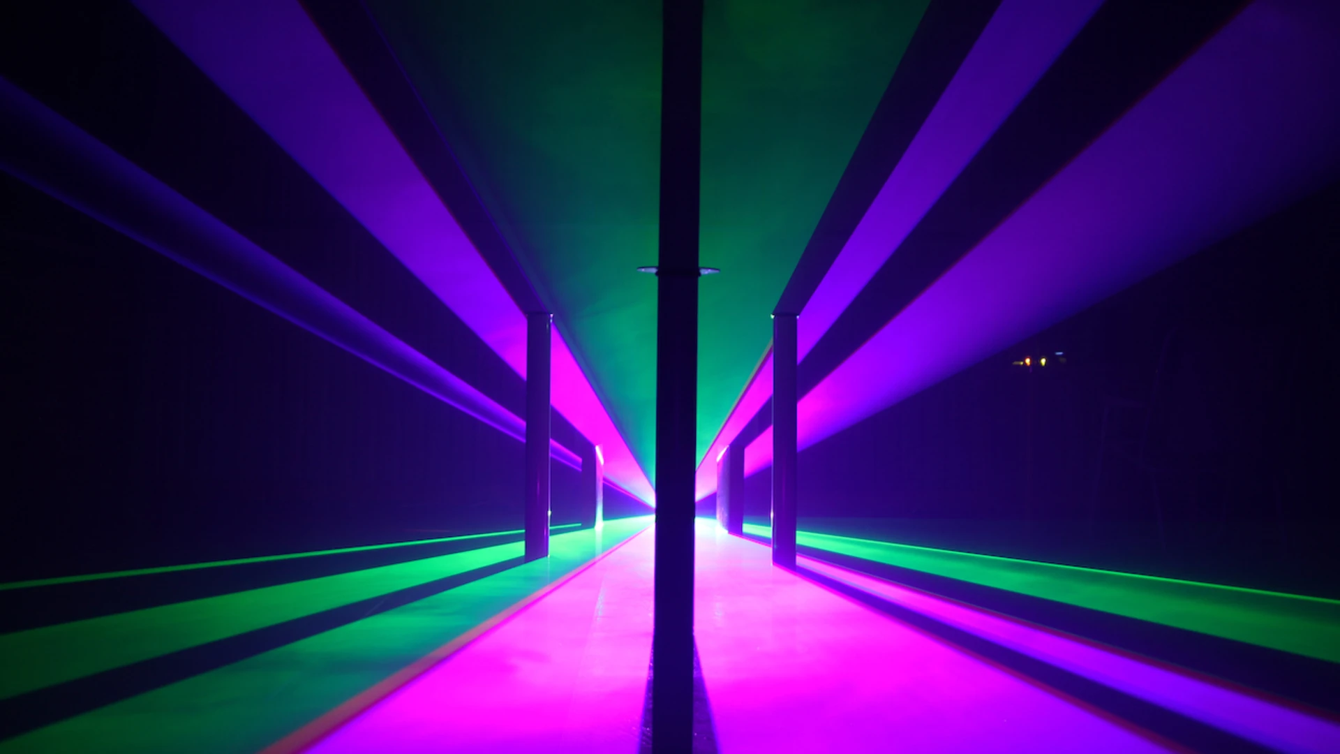 An Artist Sculpts Rooms Using Vectors Of Light - Fast Company