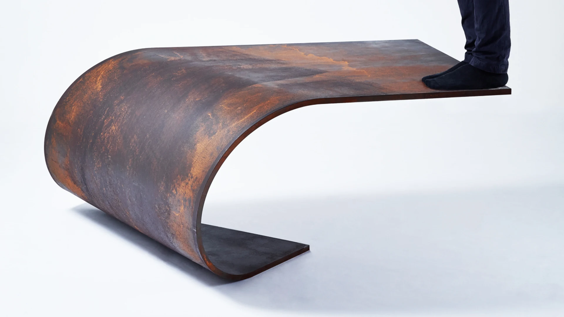 This Impossible Table Is A Half-Ton Of Perfectly Balanced Steel - Fast ...