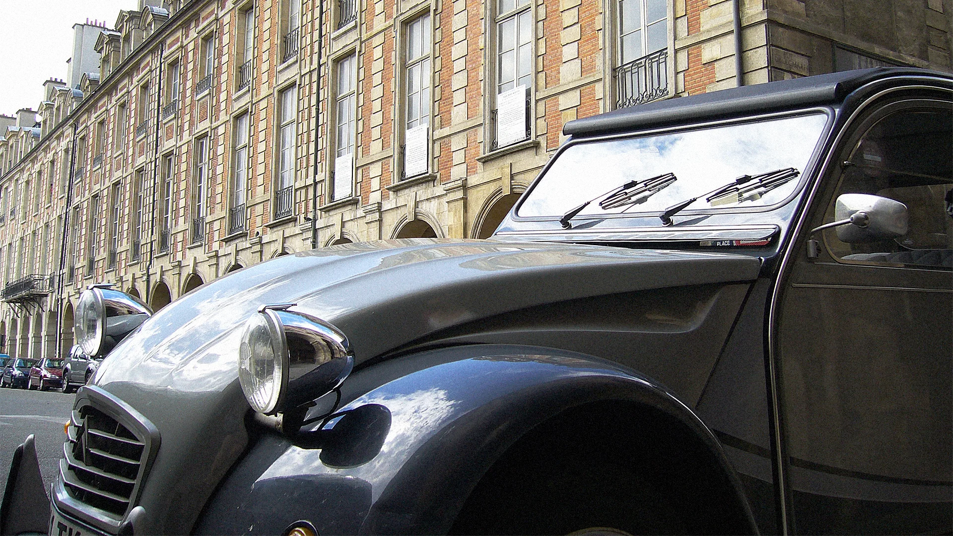 Paris Fights Its Pollution Problem By Banning Old Cars - Fast Company