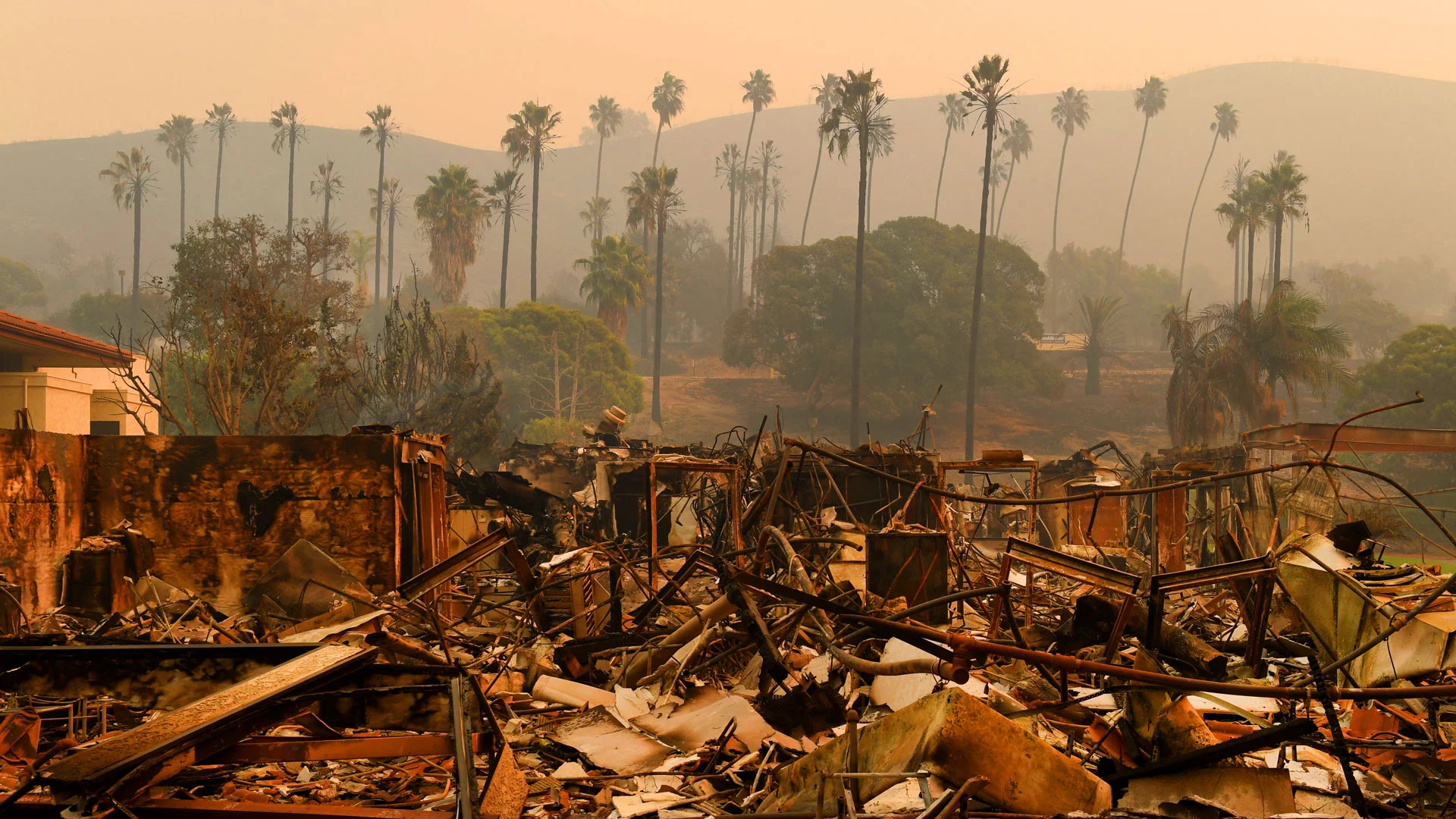 How to help California fire victims: 11 things you can do for Ventura ...