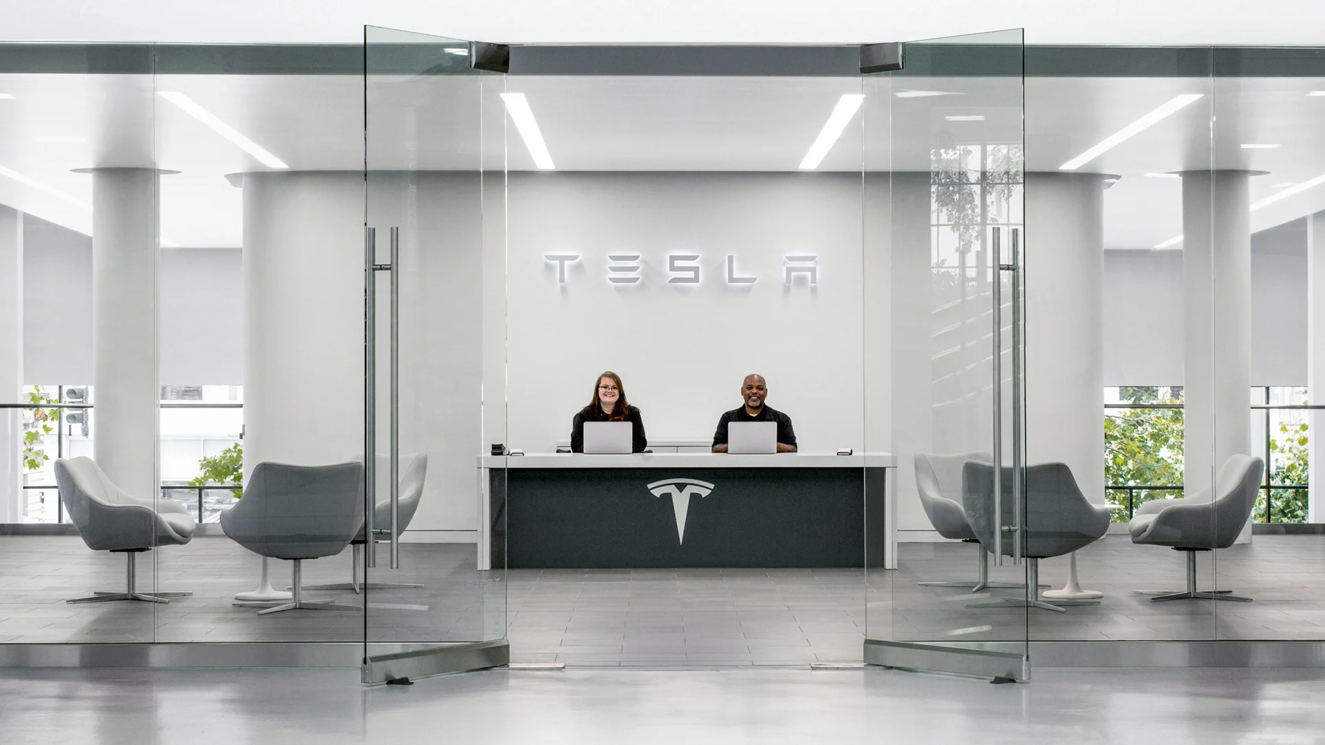 Tesla Recruiter Shares Six Strategies To Land A Job At The Company ...