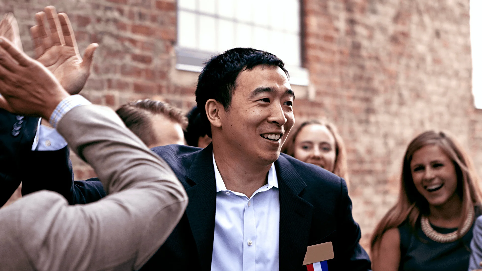 Andrew Yang Wants You To Vote For A $1,000-A-Month Basic Income In 2020 ...
