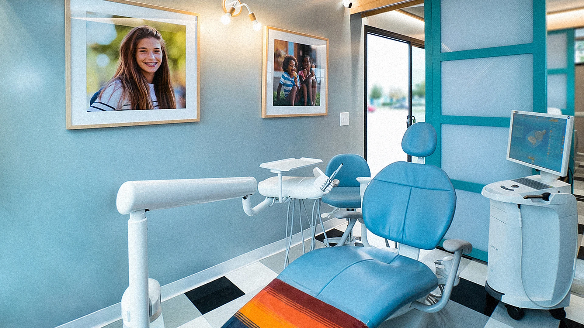 This Dental Startup For Millennials Comes To You In A Tiny House - Fast Company