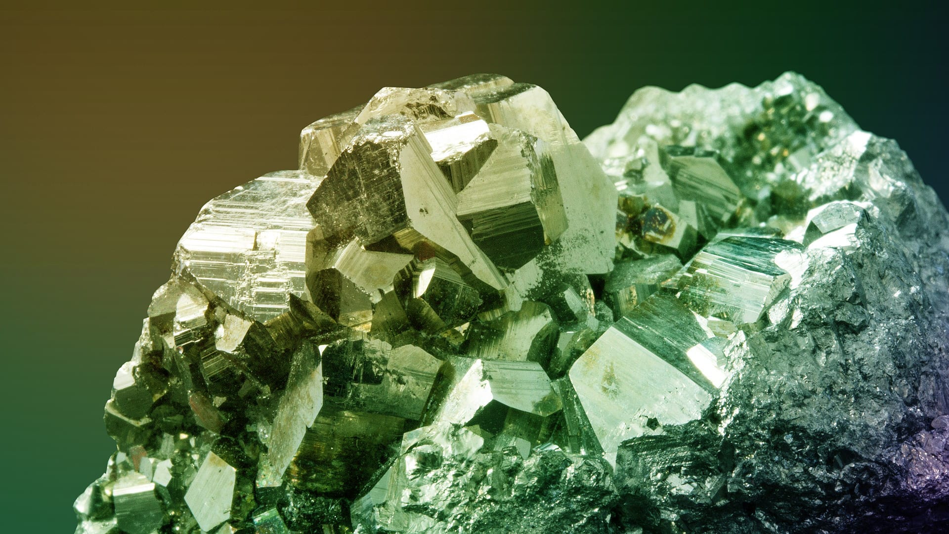 Back up the money truck! Japan just found tons of rare-earth metals ...