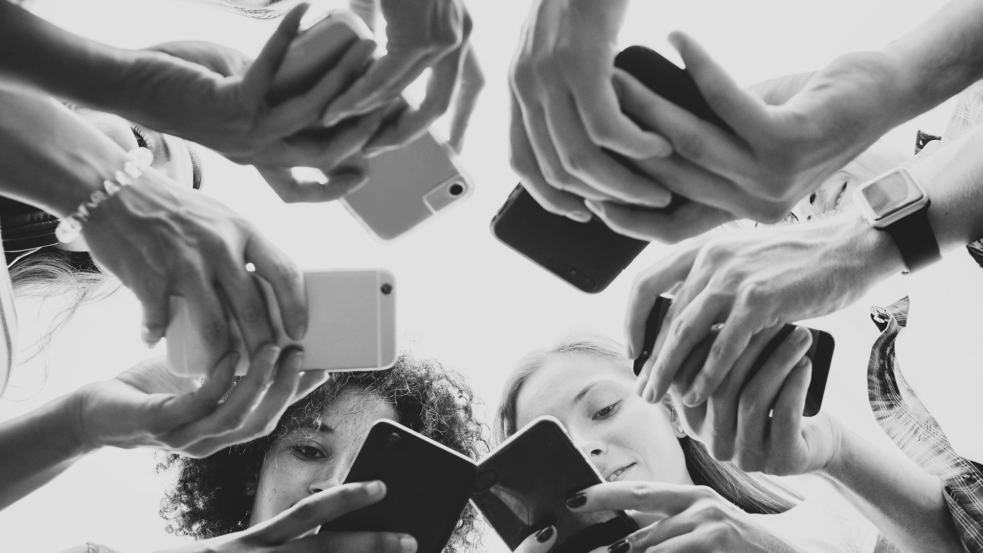 Why Your Next Job Offer Might Come From Texting - Fast Company