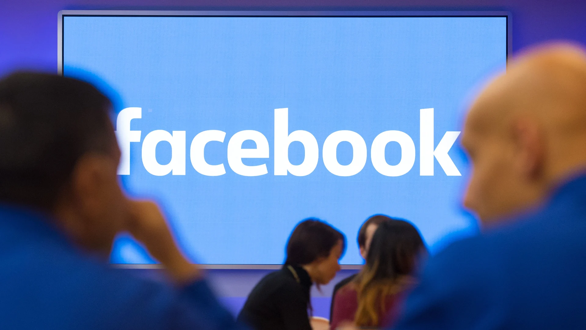 Facebook suspends firm founded by researcher behind its election study ...