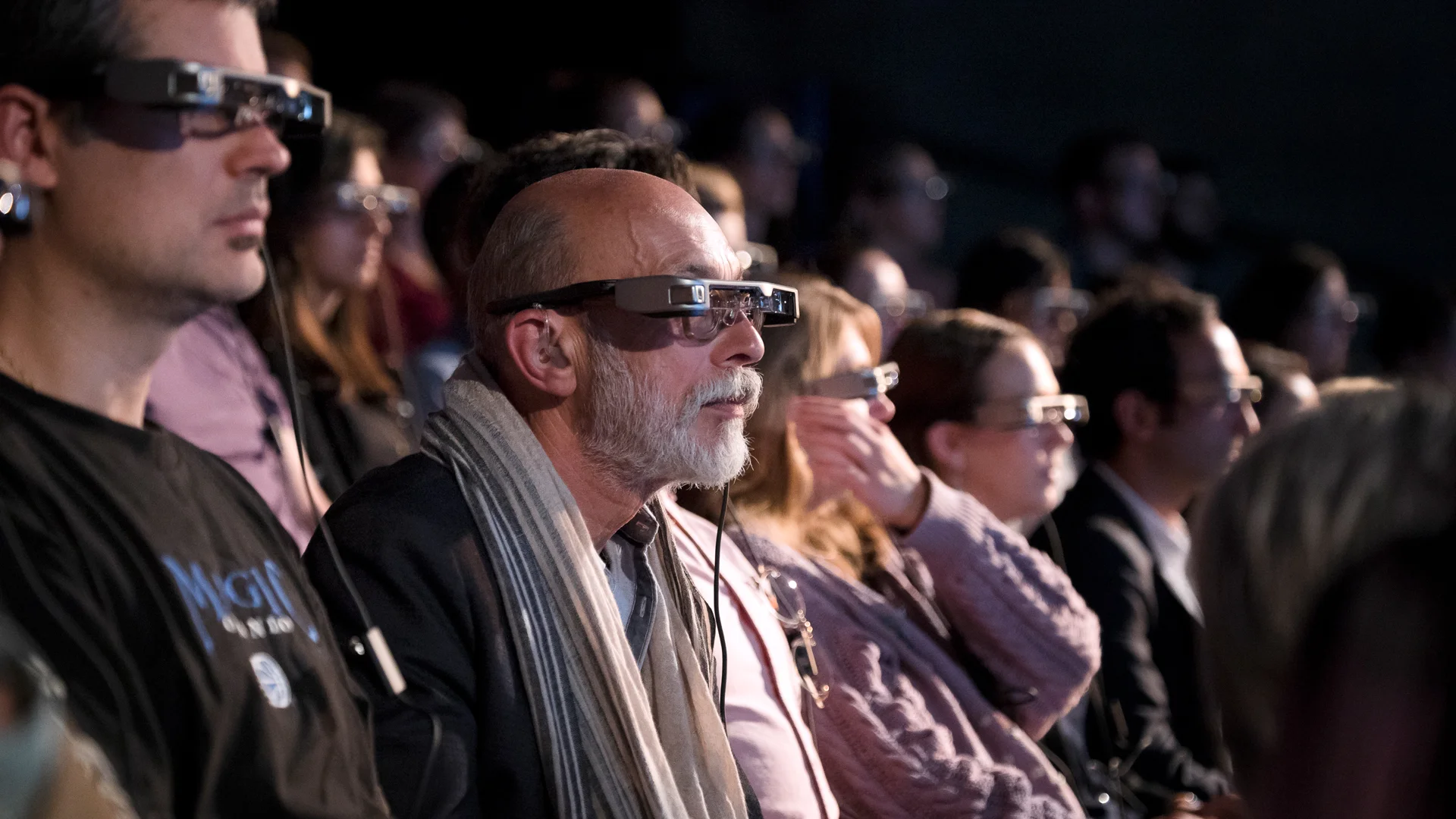 These smart glasses could be a game changer for hearing-impaired ...
