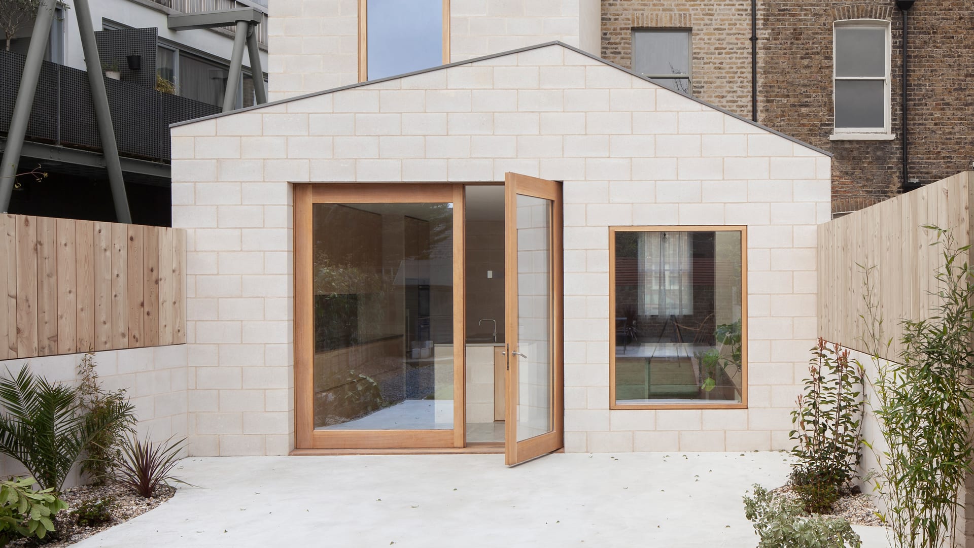 These jaw-dropping home additions put HGTV to shame - Fast Company