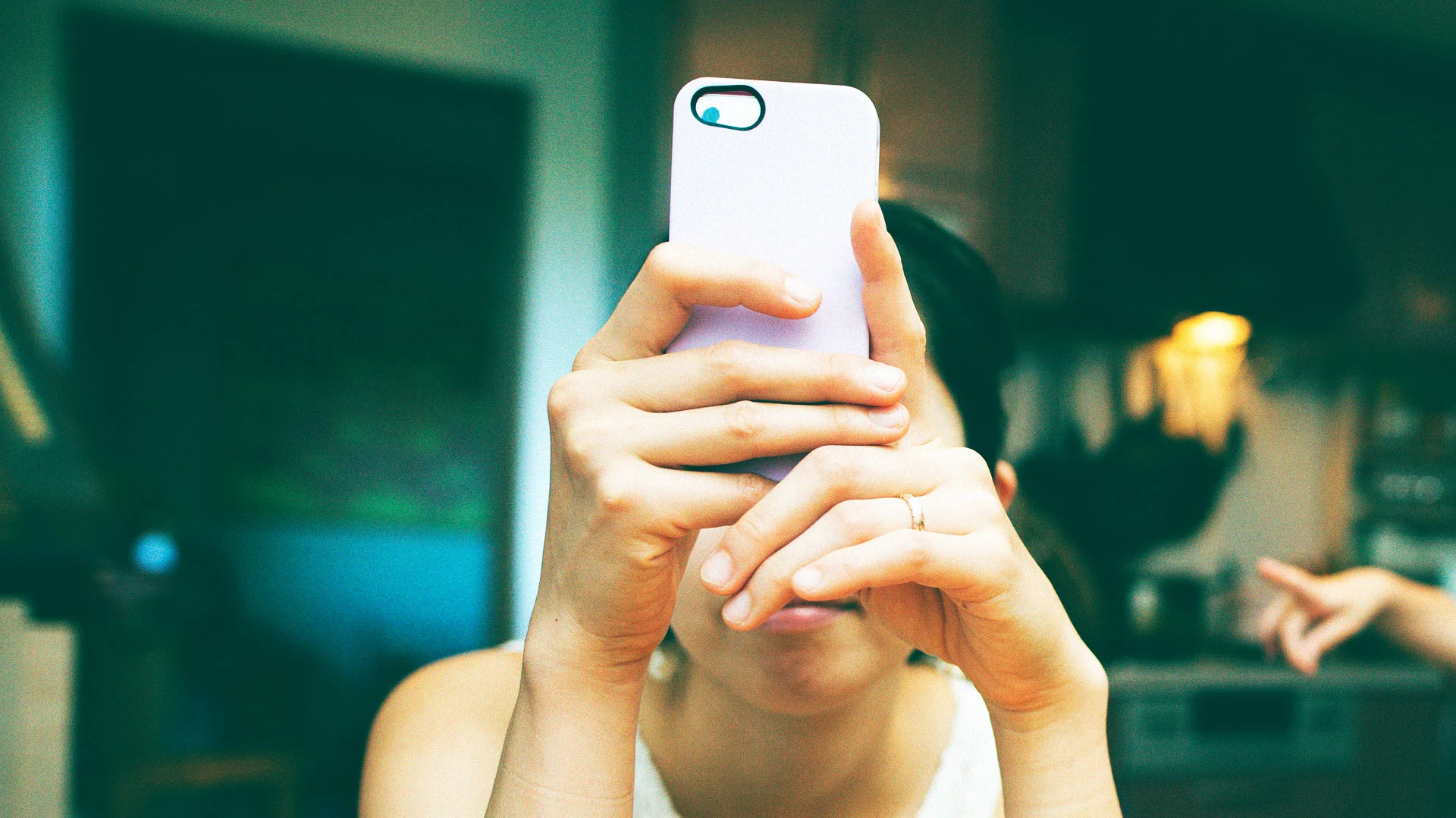 How to break your smartphone addiction - Fast Company