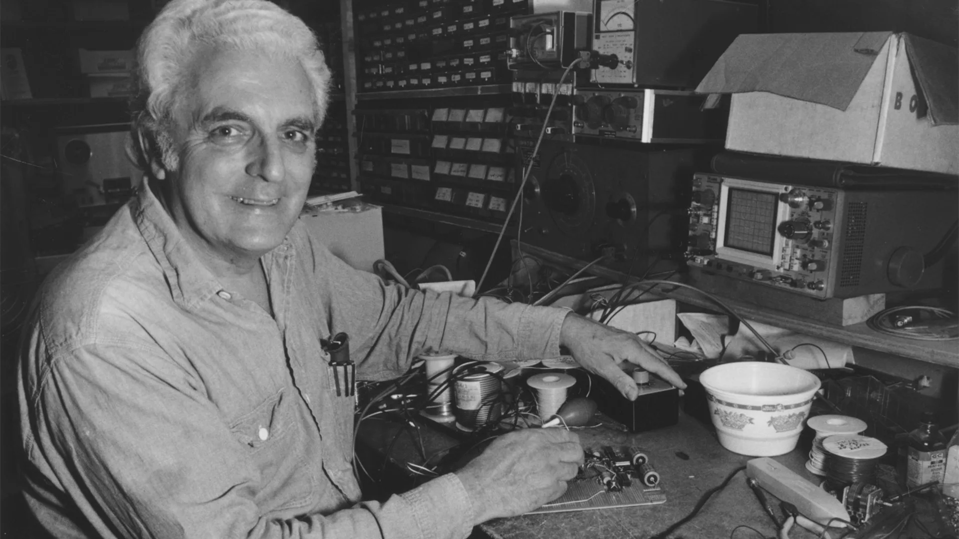 How synthesizer pioneer Bob Moog brought electronic music to the masses ...