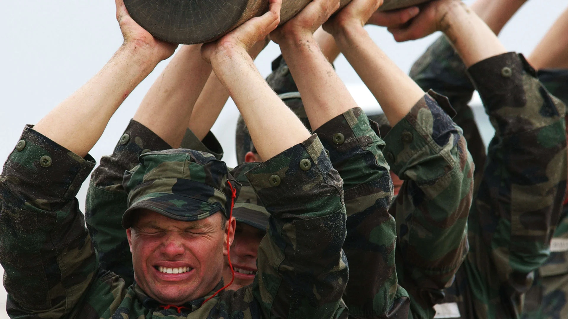 These Navy SEAL tricks will help you perform better under pressure ...