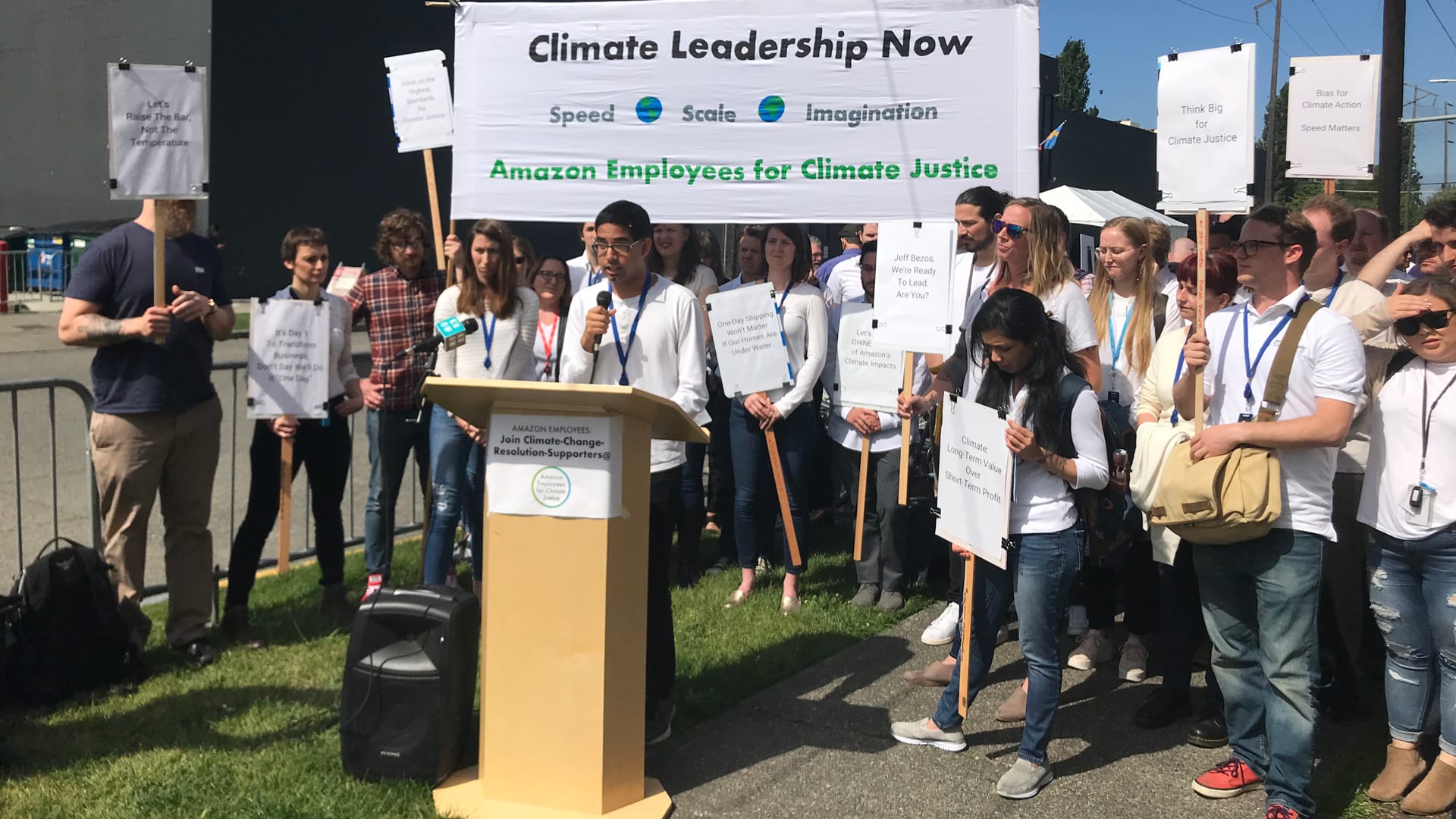 The dramatic moment when an Amazon worker asked Jeff Bezos to protect ...