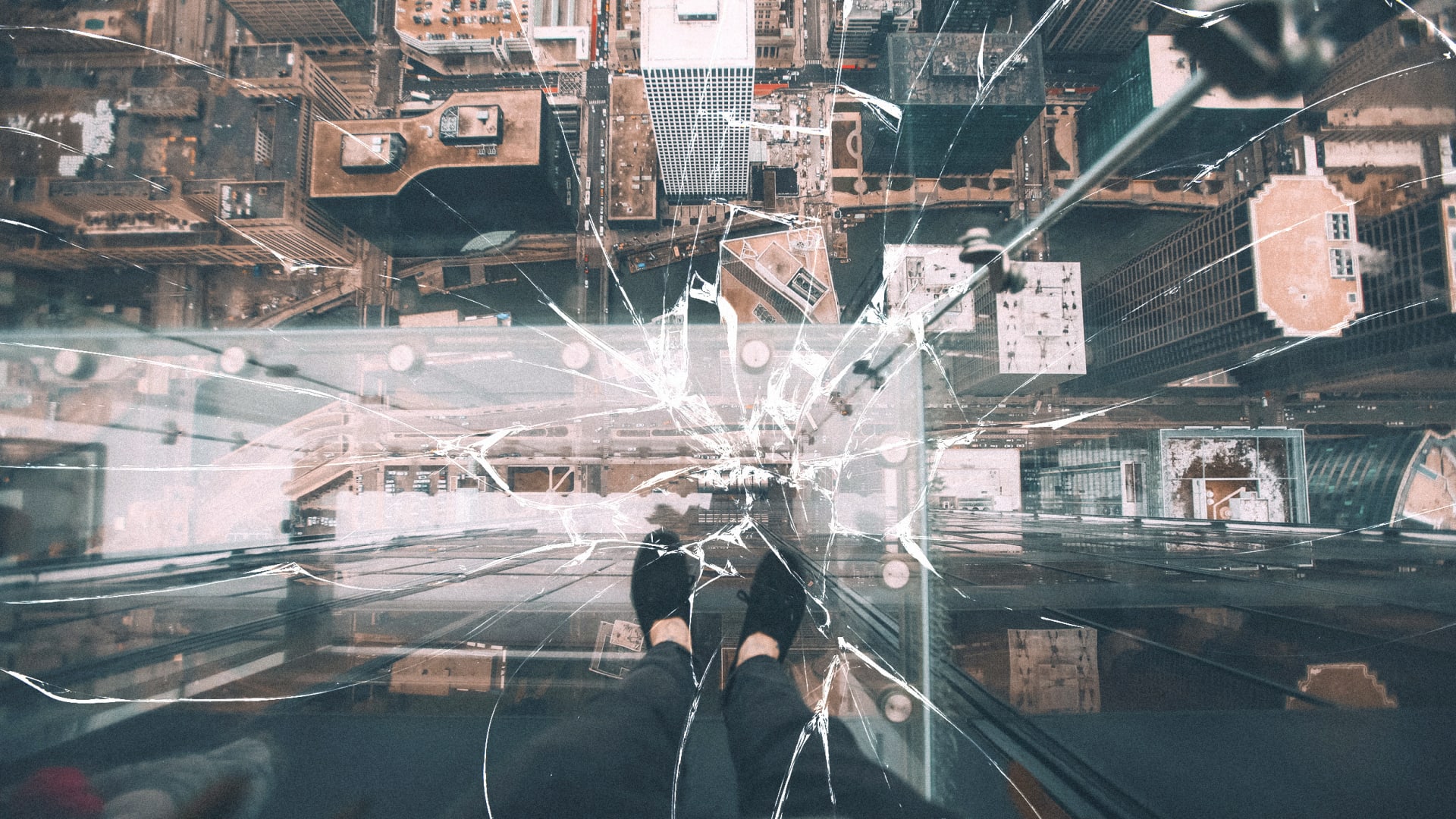 sears tower skydeck crack