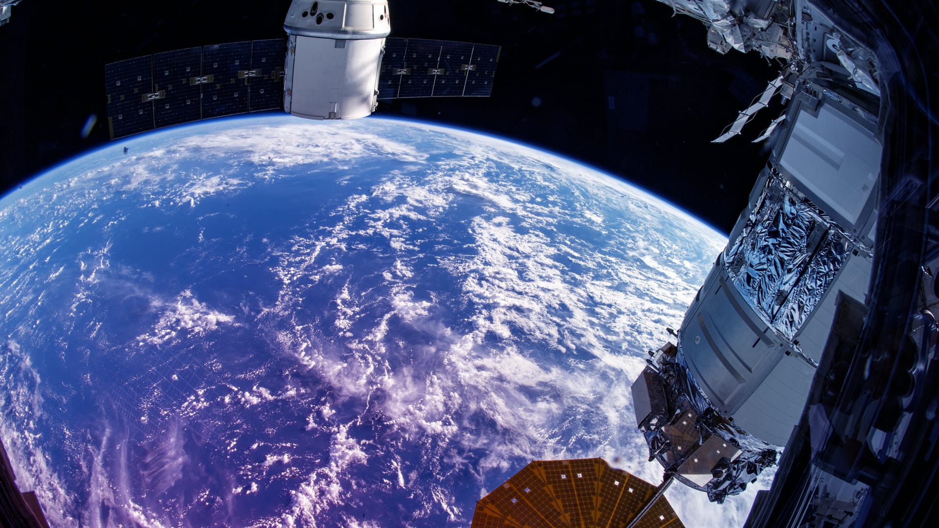 'Last-mile' space delivery startup Momentus is going public: Here's ...