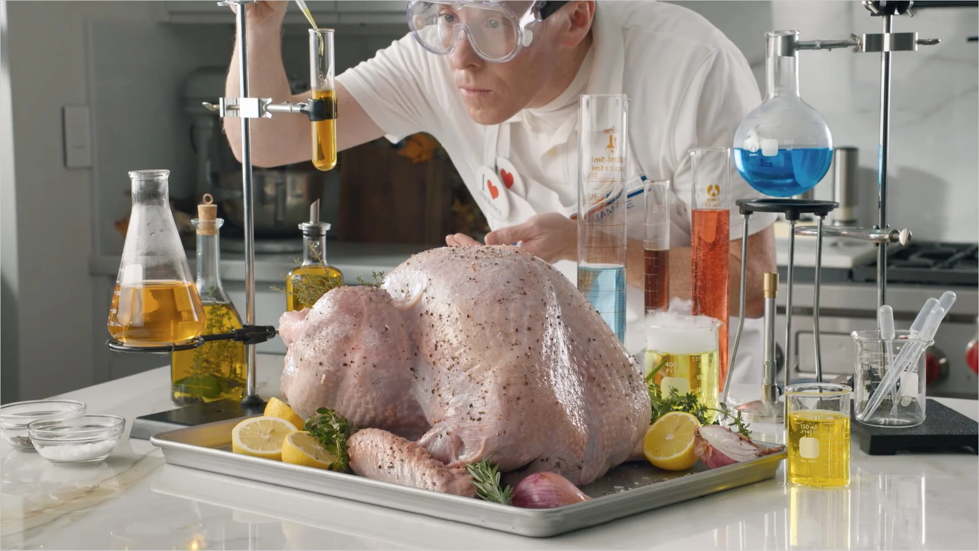 Whole Foods wants to save Thanksgiving disasters with a turkey ...