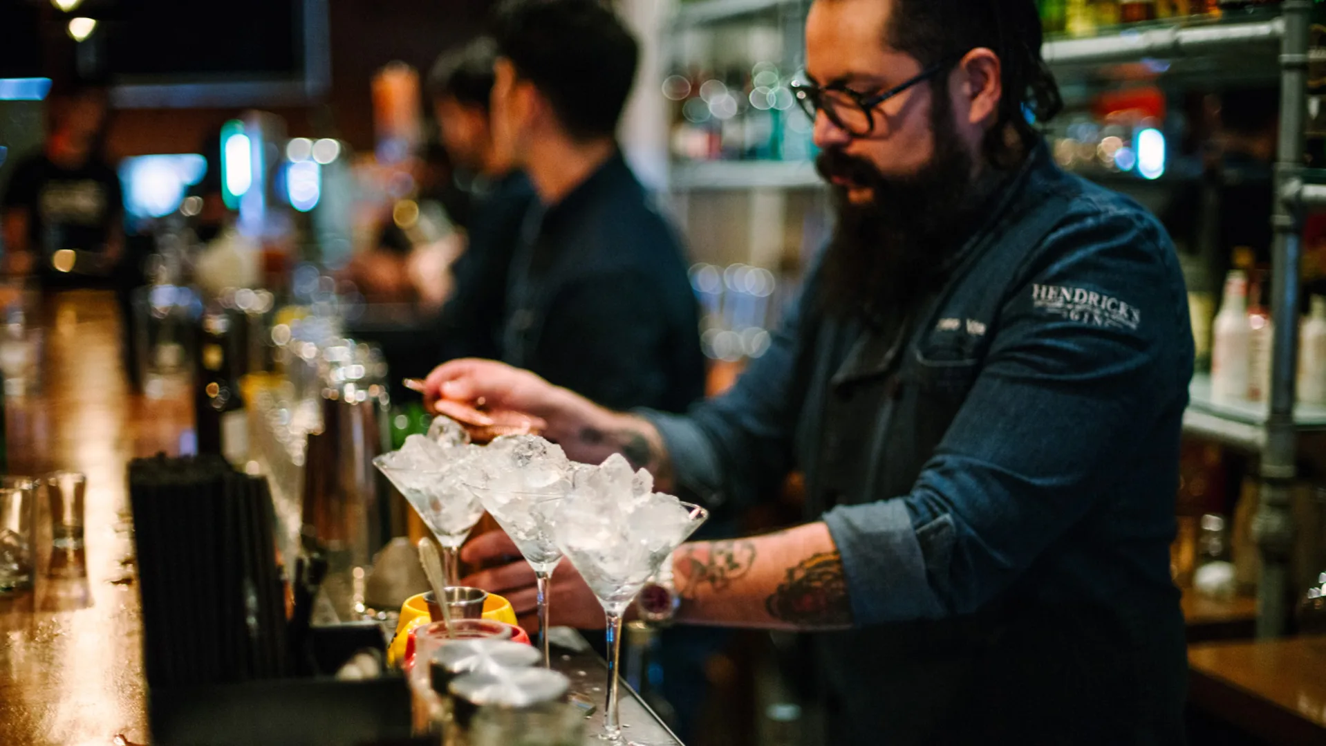 'I Miss My Bar' perfectly captures late-night sounds for everyone ...