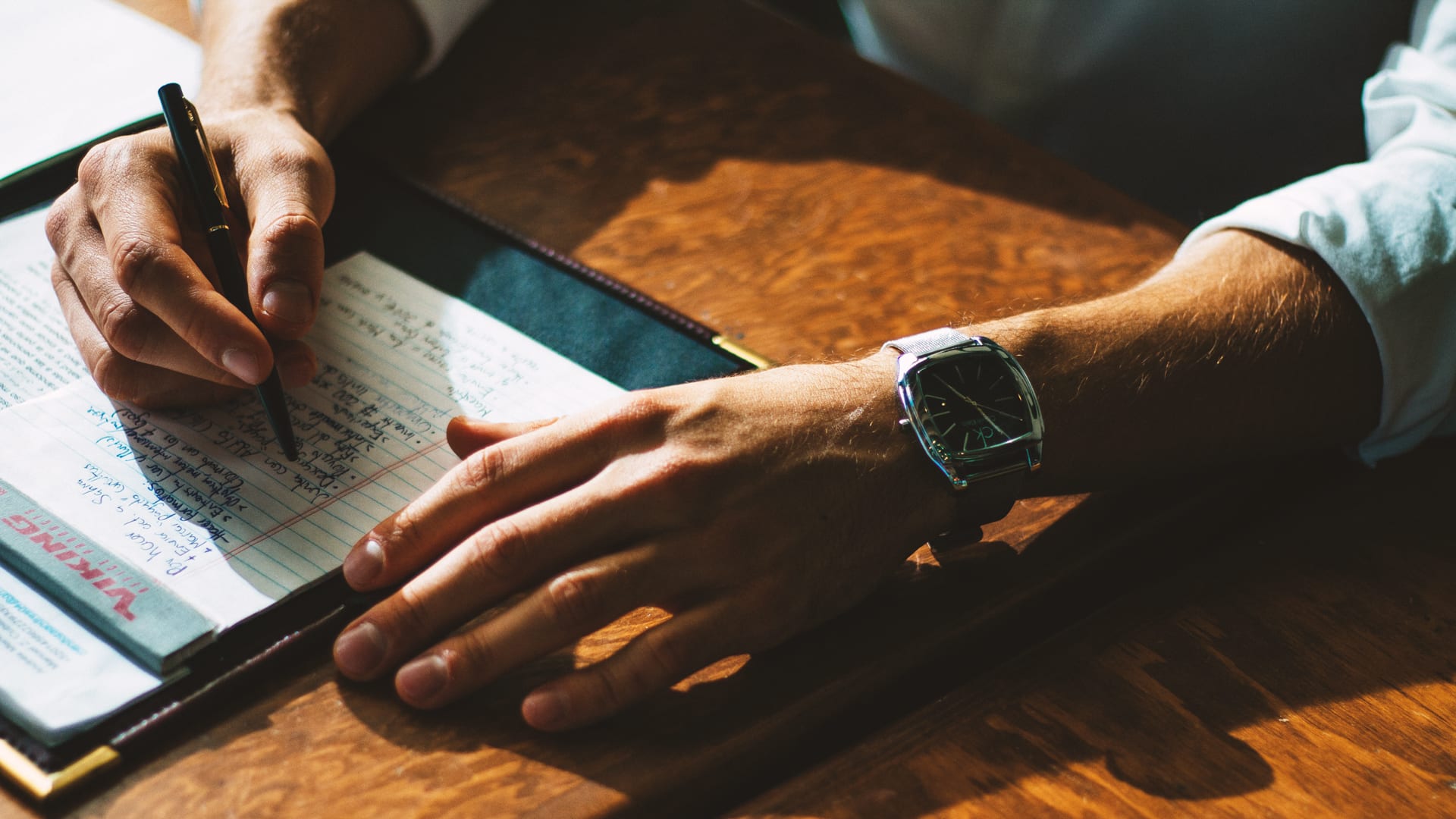 Ditch the digital notes: Handwriting is way better for memorization and ...