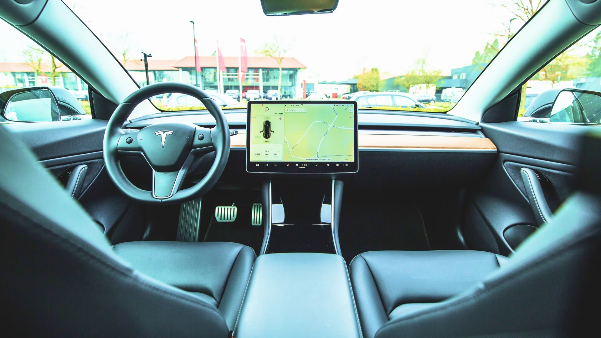 What the Tesla Autopilot investigation means for the future of self ...