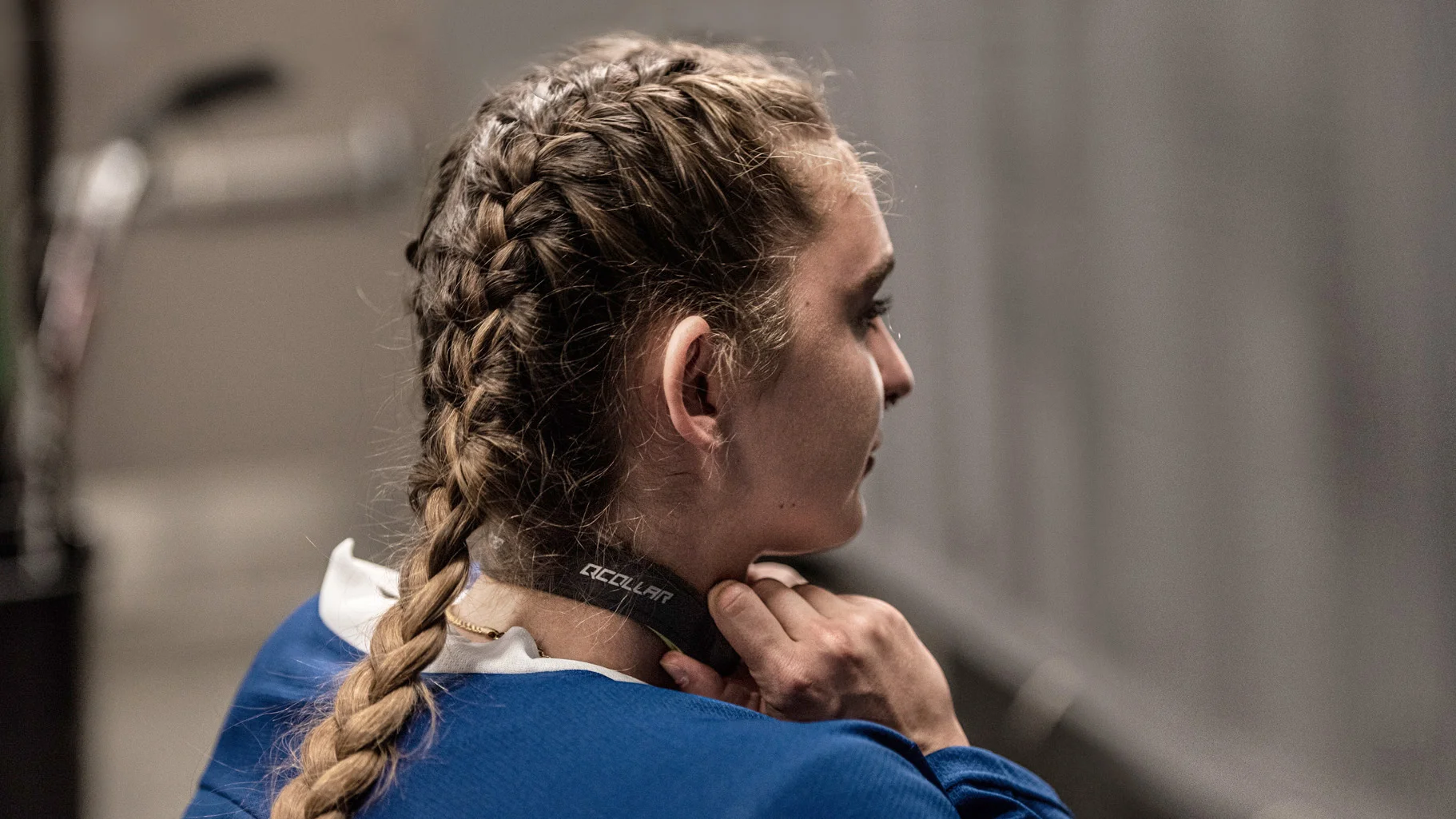This FDA-authorized necklace is designed to prevent brain injuries in ...