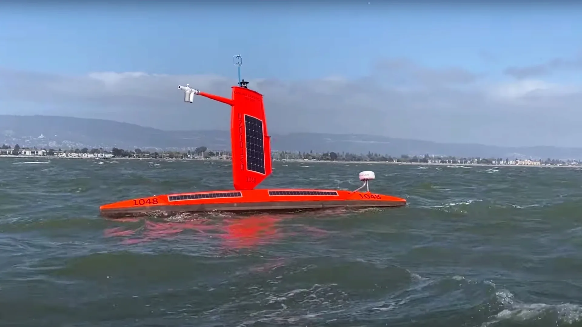 This unbelievable video shows what the inside of a hurricane looks like ...