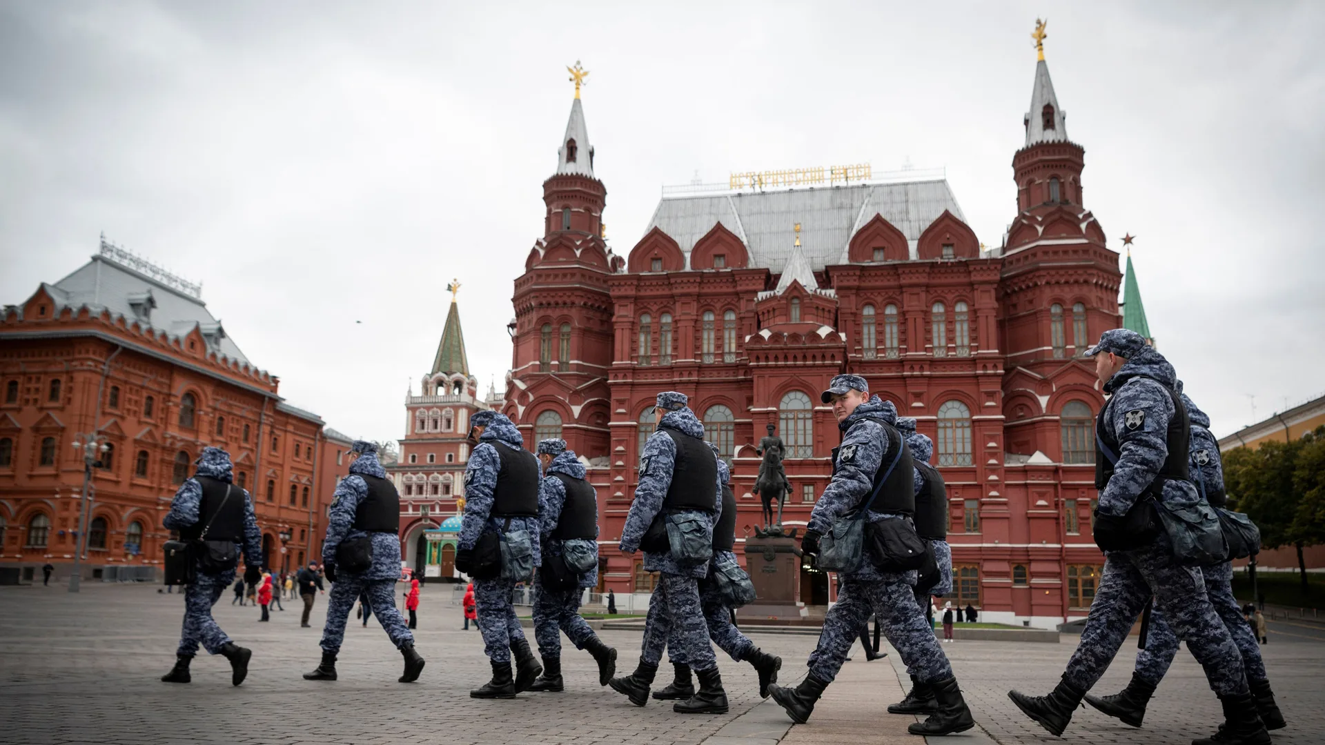 ‘I had no choice’: A tech leader’s bold move to get her team out of ...