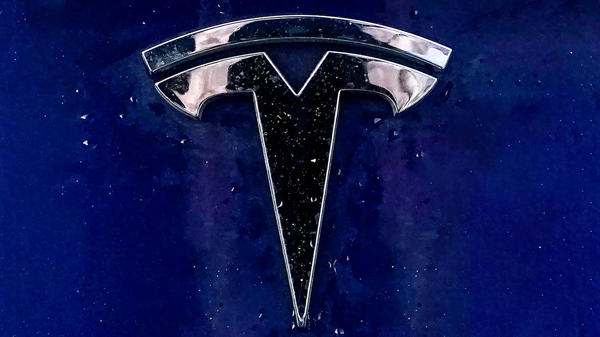 Tesla cuts U.S. prices on Model Y and Model 3