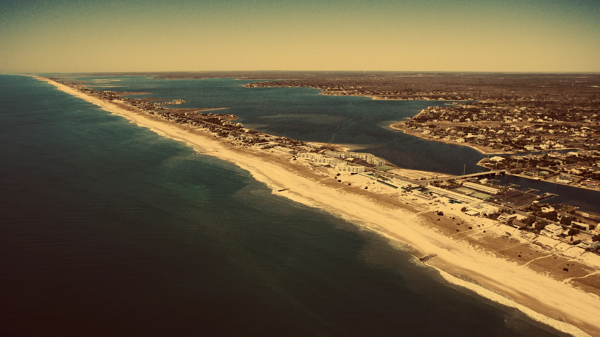 I make $60,000 working in the Hamptons. Here's how the other half lives