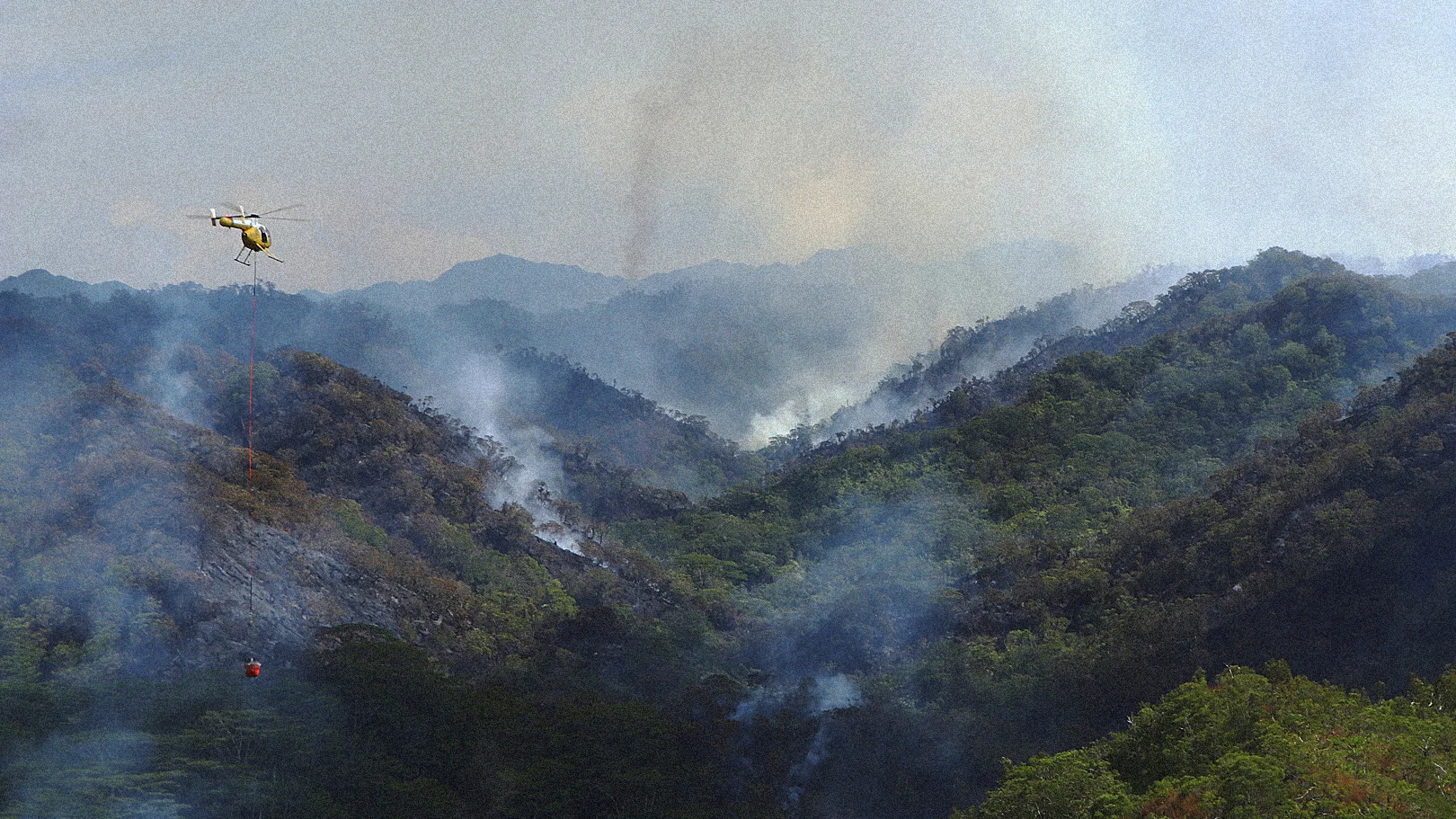 There's another wildfire burning in Hawaii. This one is destroying a ...