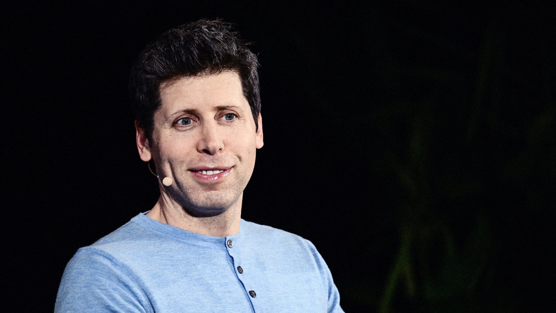 Microsoft hires Sam Altman to lead AI research after OpenAI fired him