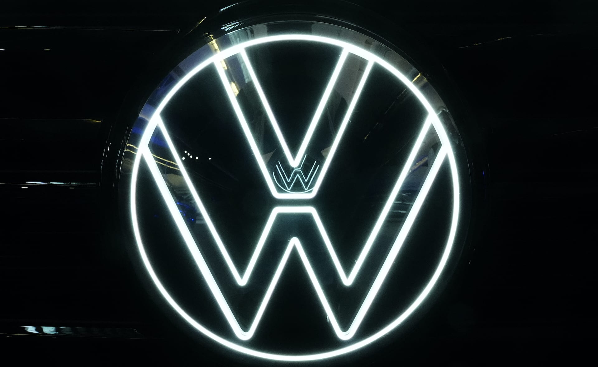 Volkswagen to recall 261,000 cars over pump problem that can leak fuel ...