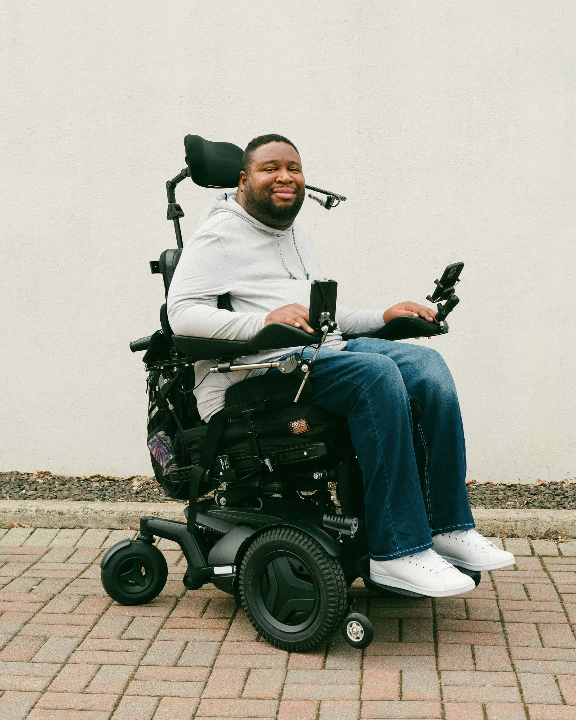 Paralyzed on the football field, Eric LeGrand is now an entrepreneur