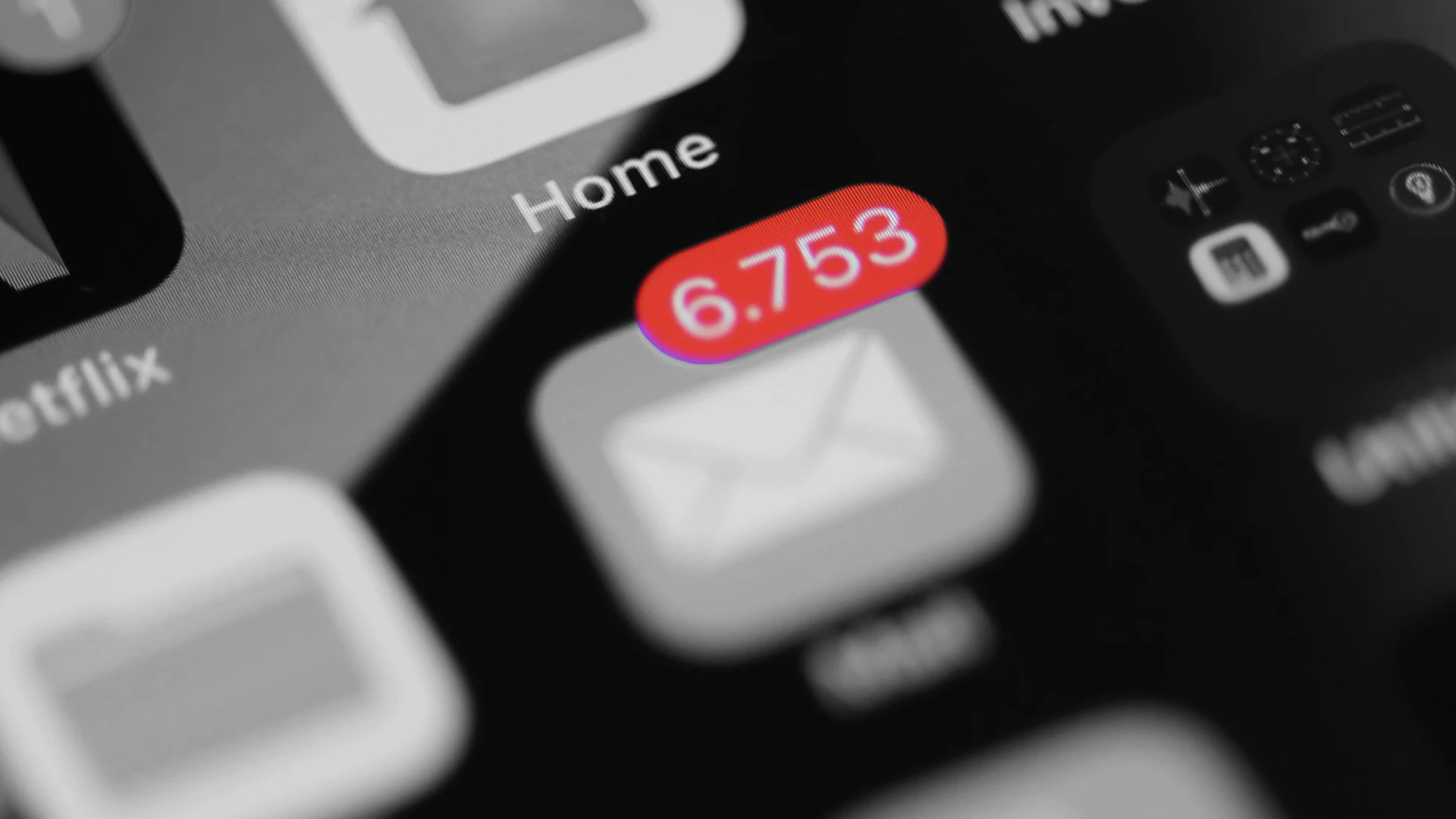 These AI tools can help manage your cluttered email inbox