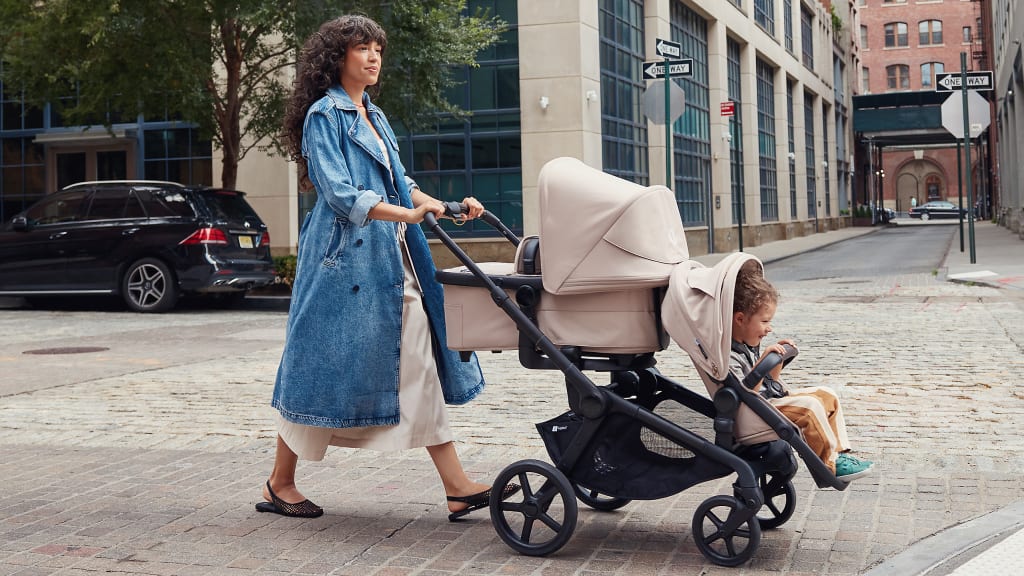Bugaboo's Kangaroo stroller is a new kind of double stroller - Fast Company