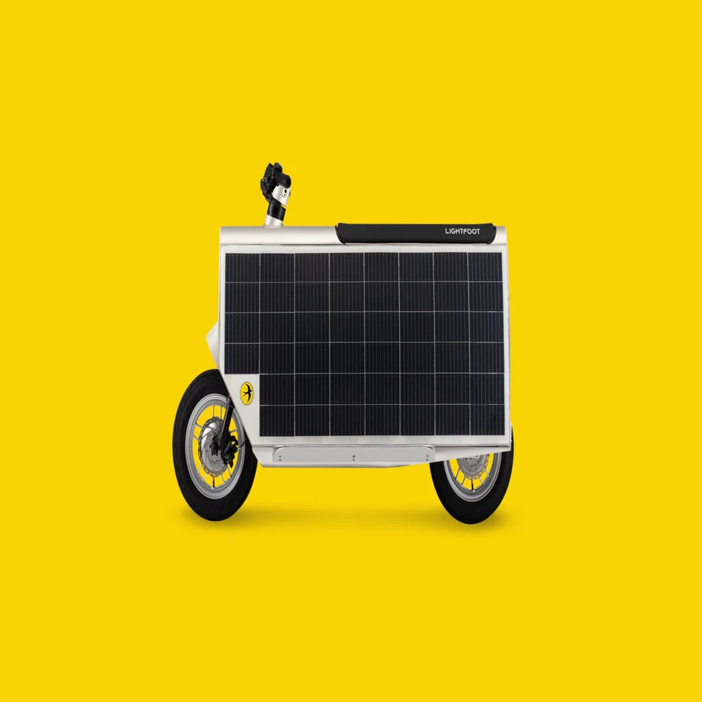 This new solar-powered scooter is unlike anything you've seen before ...
