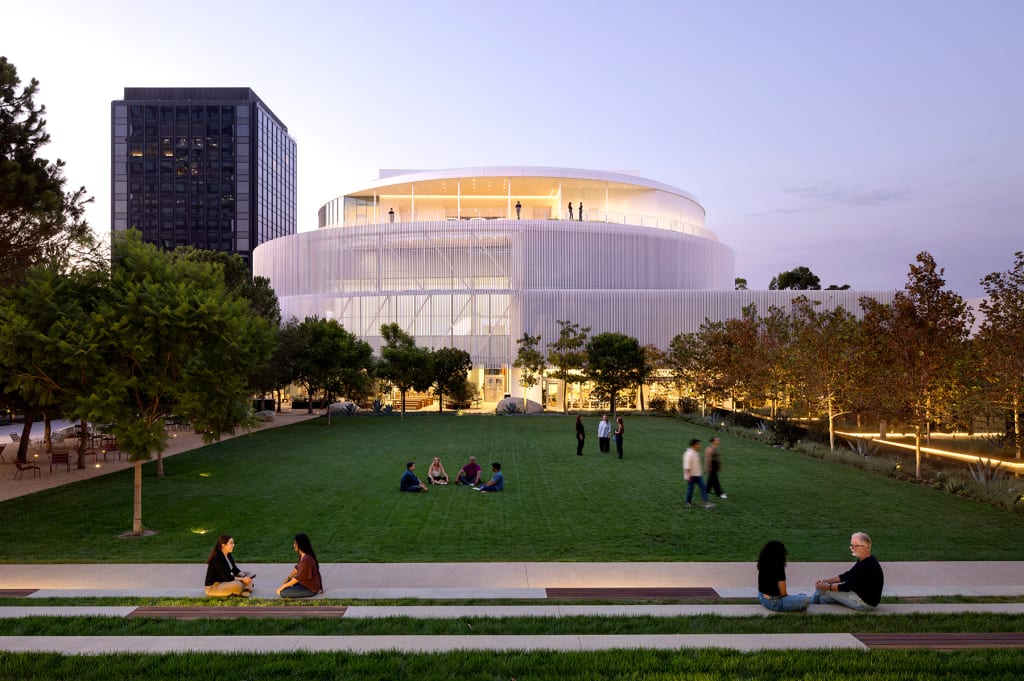 Why NBCUniversal redesigned its LA headquarters to resemble a college ...