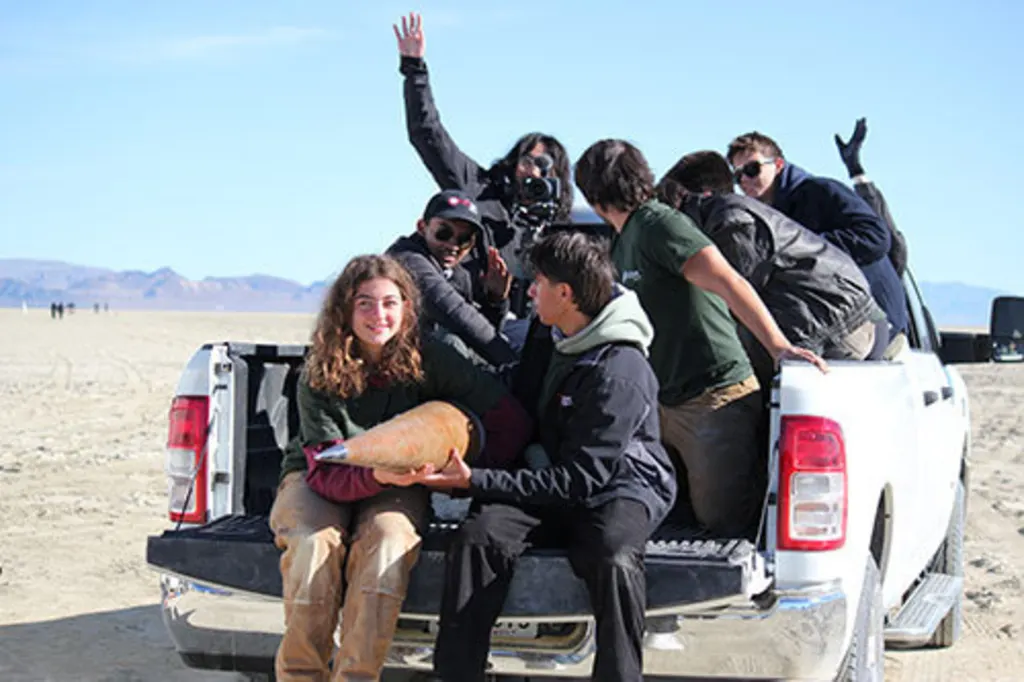 Meet the USC student rocket club that shattered a world altitude record ...