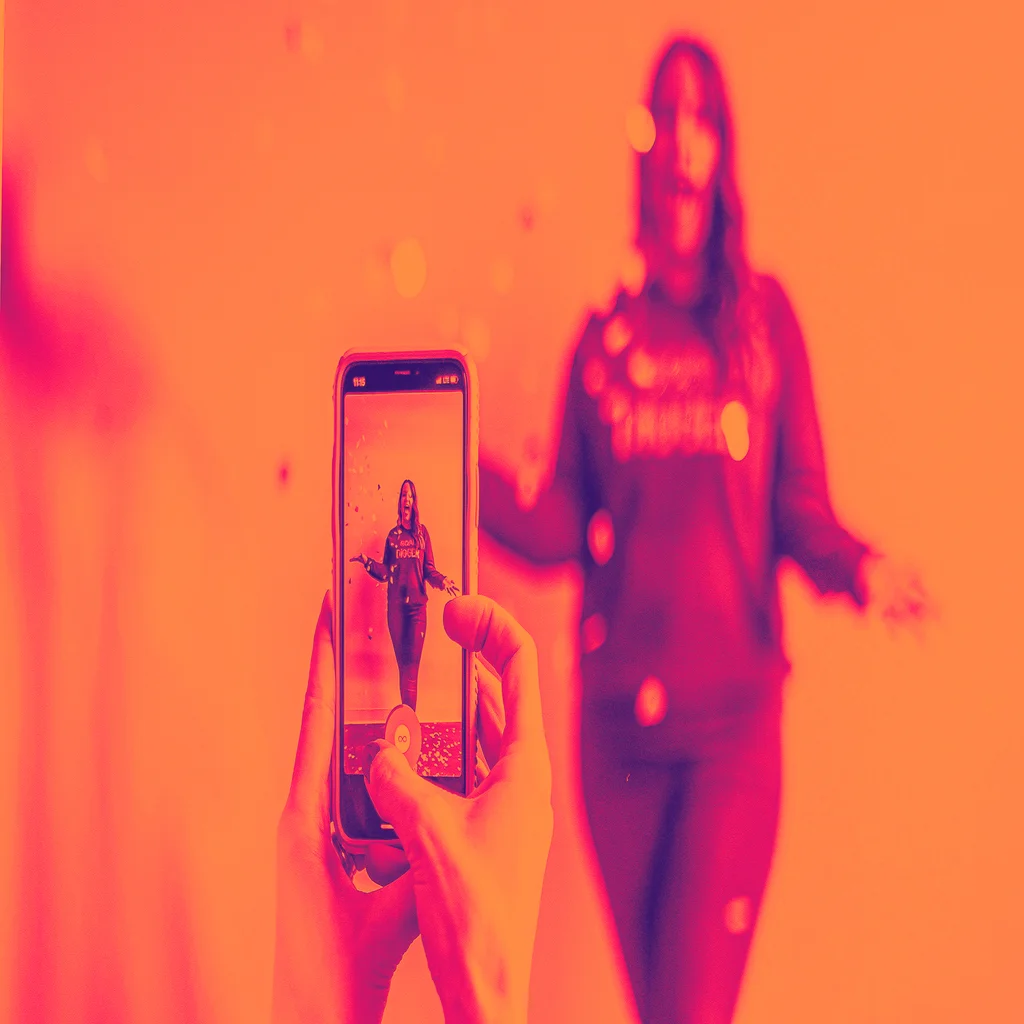 The etiquette of posting group photos, explained - Fast Company