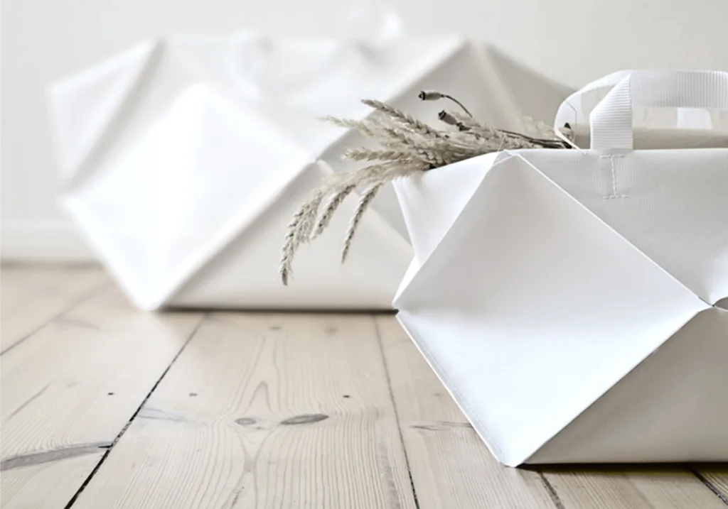 A Clever, Shape-Shifting Bag Inspired By Origami - Fast Company