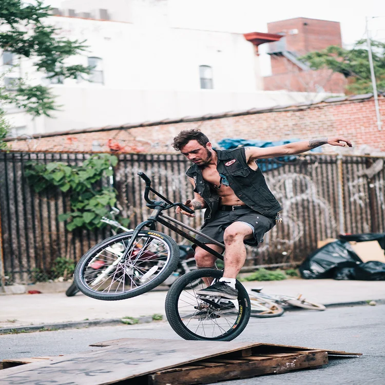 The Chicest Bicyclists Of New York City - Fast Company