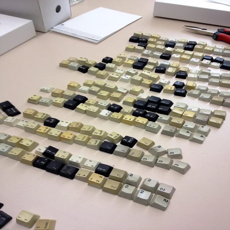 A Typographic Calendar Made Of 2,015 Keyboard Keys - Fast Company