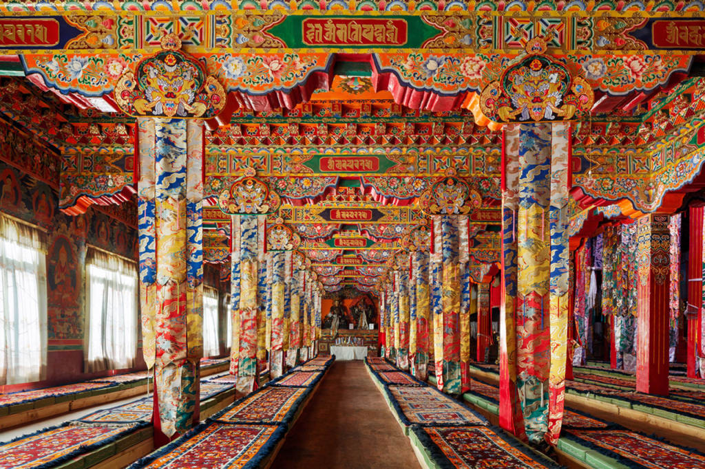 buddhist temple interior