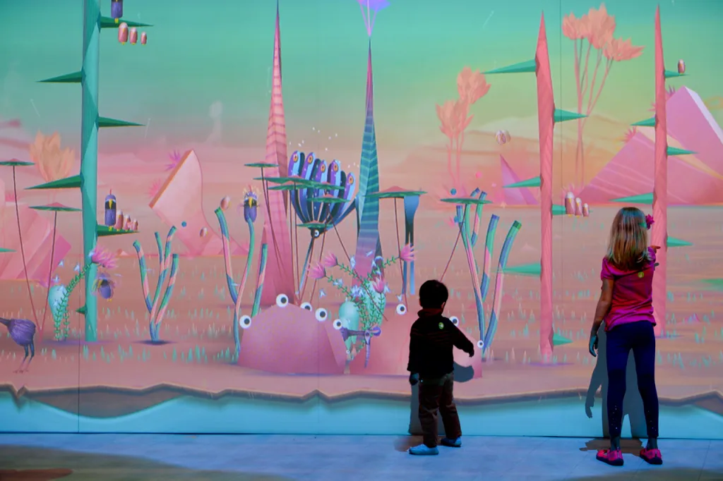 Let This 48-Foot Virtual Waterfall Teach You About The Environment ...