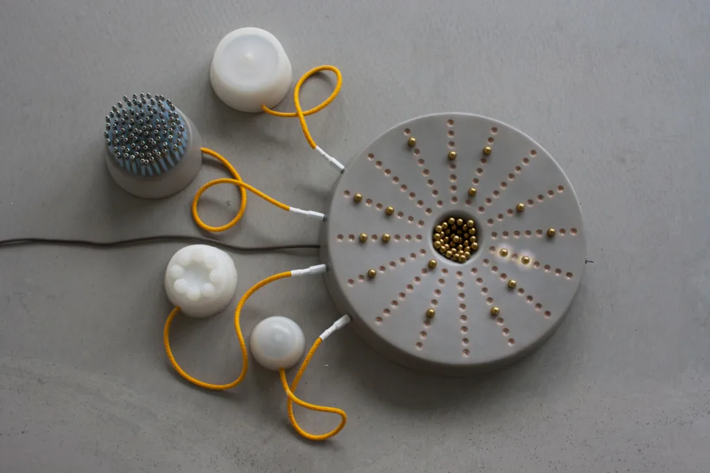 Even The Tone Deaf Can Play This Instrument And Sound Like A Virtuoso ...