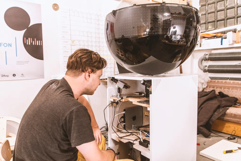 A Robot Mickey Mouse Head Designed To Make Kids Go Nuts - Fast Company