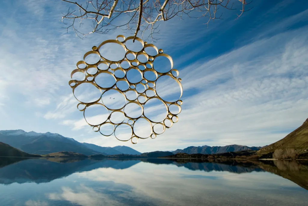 Stunning Photographs Capture Natural Sculptures Before They Disappear ...