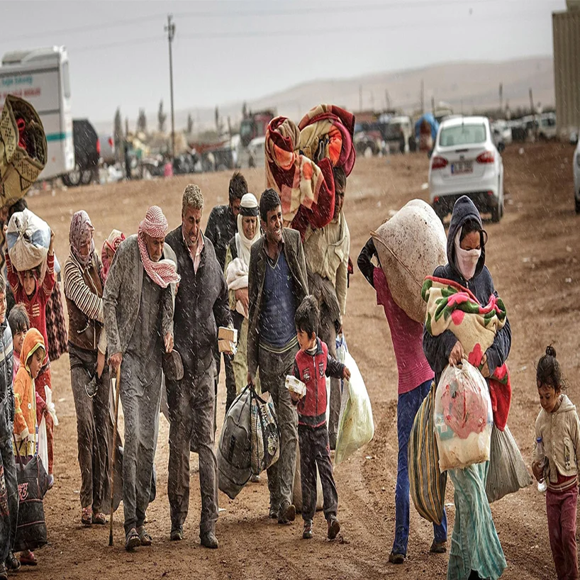 This Coat Doubles As A Shelter For Syrian Refugees - Fast Company