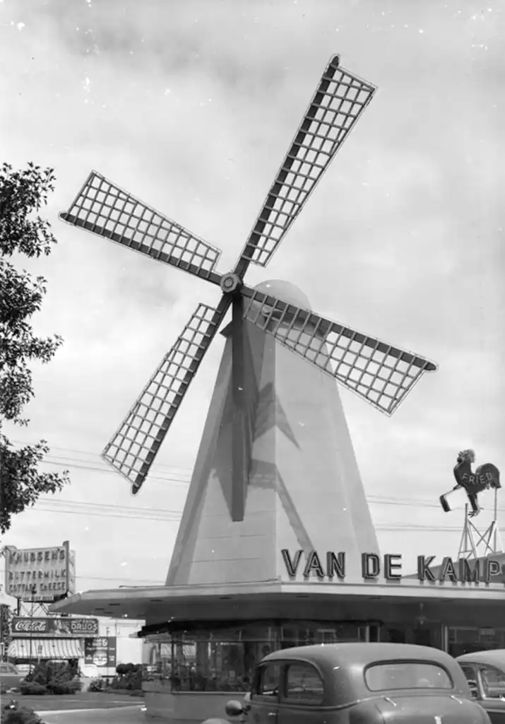Saving The Last Of California's Spectacular Googie Windmills - Fast Company